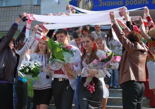 У Львові лише троє випускників склали ЗНО з української мови та літератури на 200 балів - Львів ...