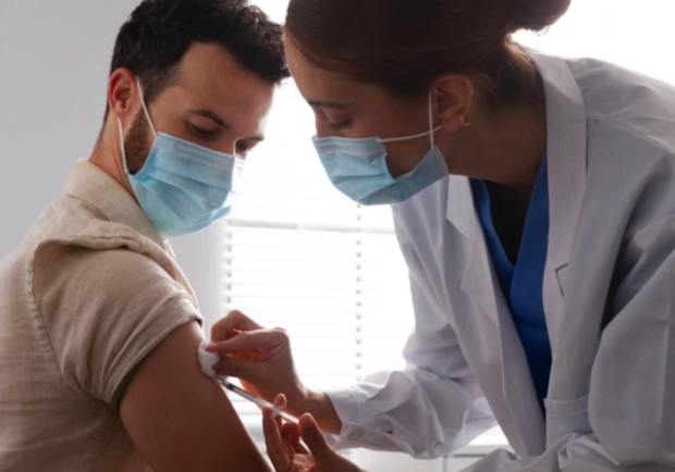 Адреса: в Днепре теперь во всех центрах массовой вакцинации прививают Pfizer и Moderna - Днепр ...