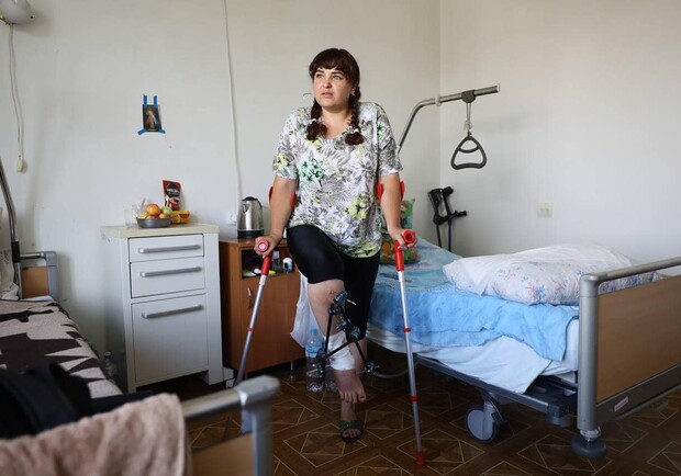 У львівській лікарні понад місяць рятують важко поранену 34-річну жінку з Авдіївки - Львів ...