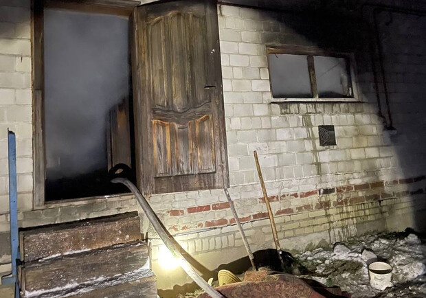 На пожежі біля Львова загинули 73-річна жінка з 50-річним співмешканцем - Львів Vgorode.ua