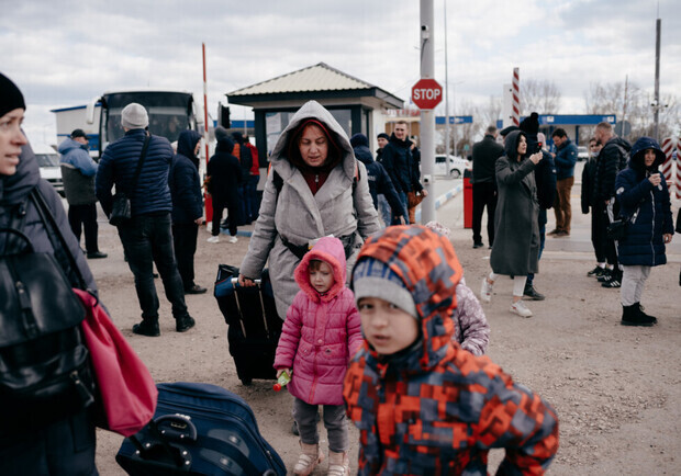 Де в Одеській області перебої у роботі пунктів пропуску на кордоні з Молдовою 6 січня 2023 року ...