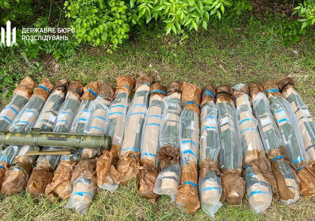 Под Харьковом обнаружен тайник с российскими боеприпасами (видео) - Харьков Vgorode.ua