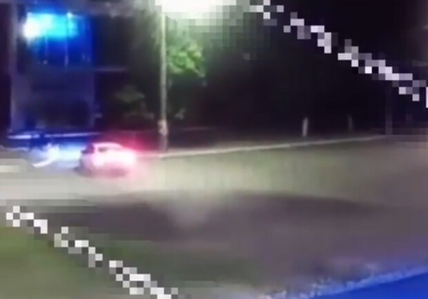 В Одессе задержали 16-летнюю пьяную виновницу ДТП (видео) - Одесса Vgorode.ua