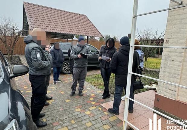 У Запоріжжі військком допоміг виїхати з країни 300 ухилянтам - Запоріжжя Vgorode.ua