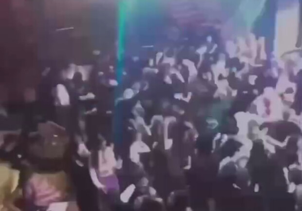 В Одесі, незважаючи на жалобу, танцювали у Палладіумі (відео) - Одеса Vgorode.ua