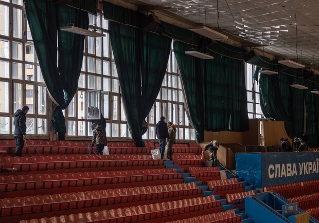 В результате последней ракетной атаки Одессы пострадали 300 квартир и Дворец спорта (фото ...