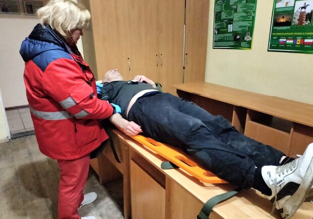 Львів'янин зламав ногу під час втечі до Молдови: відео - Львів Vgorode.ua