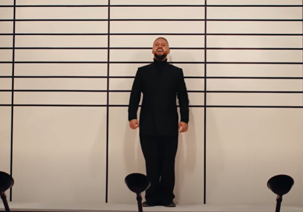 Украинский певец Monatik в новой песне спел про Одессу - Одесса Vgorode.ua