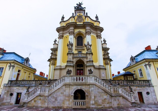 У Львові під час реставрації собору Юра вкрали 300 тисяч гривень - Львів Vgorode.ua