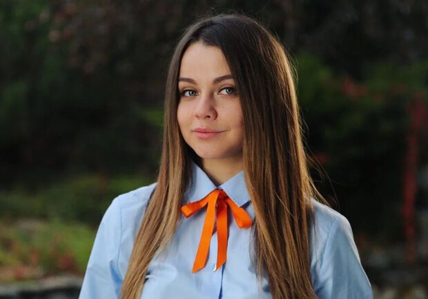 "Пусть клоун едет и договаривается о мире": известная блоггерша из Днепра вызвала скандал ...