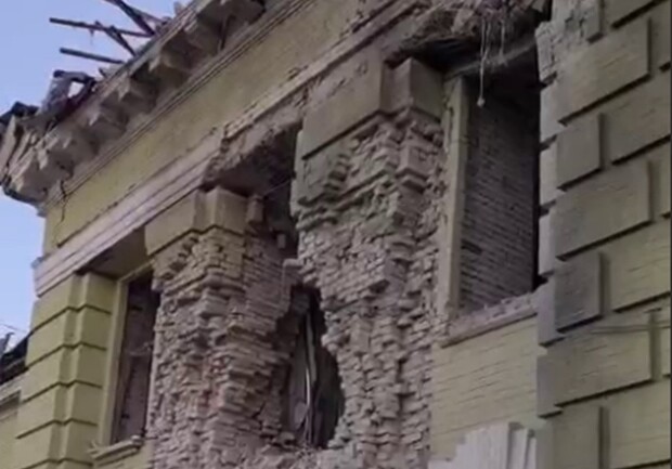 Лозова зазнала масованої атаки: є загиблі та поранені (відео) - Харків Vgorode.ua