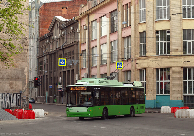 В Харькове общественный транспорт временно изменит маршрут следования - Харьков Vgorode.ua