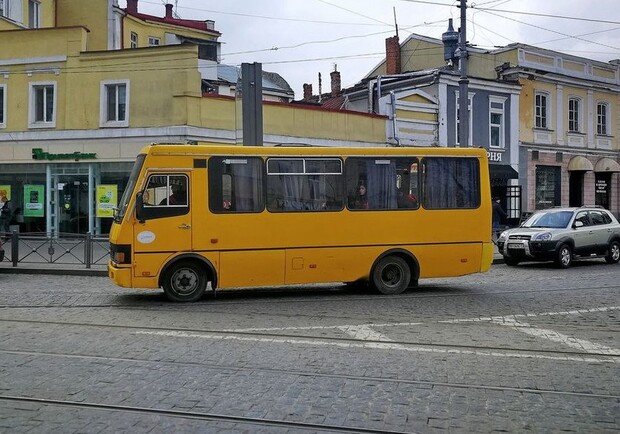 Как в Одессе 14 сентября 2025 года изменятся схемы движения нескольких маршруток и трамвая ...