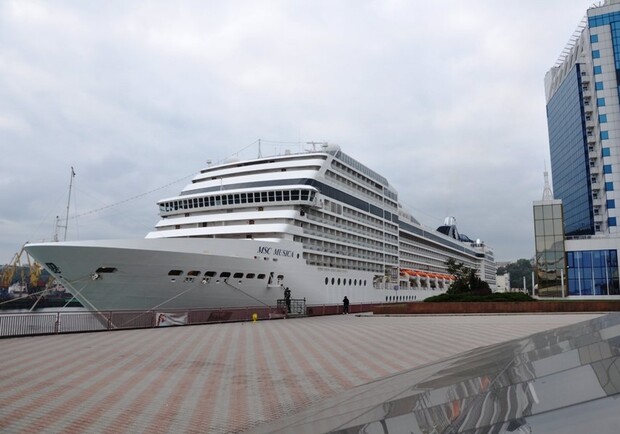 В Одессу зашел 5-звездочный круизник-гигант MSC Musica - Одесса Vgorode.ua