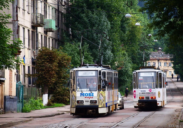 На Підзамче облаштували дворик за 150 тисяч - Львів Vgorode.ua