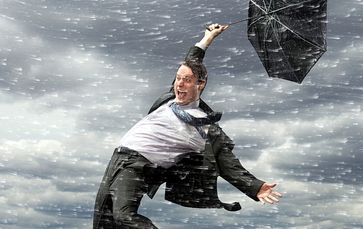 25 вересня 2018 року синоптики знову прогнозують у Львові сильний вітер - Львів Vgorode.ua