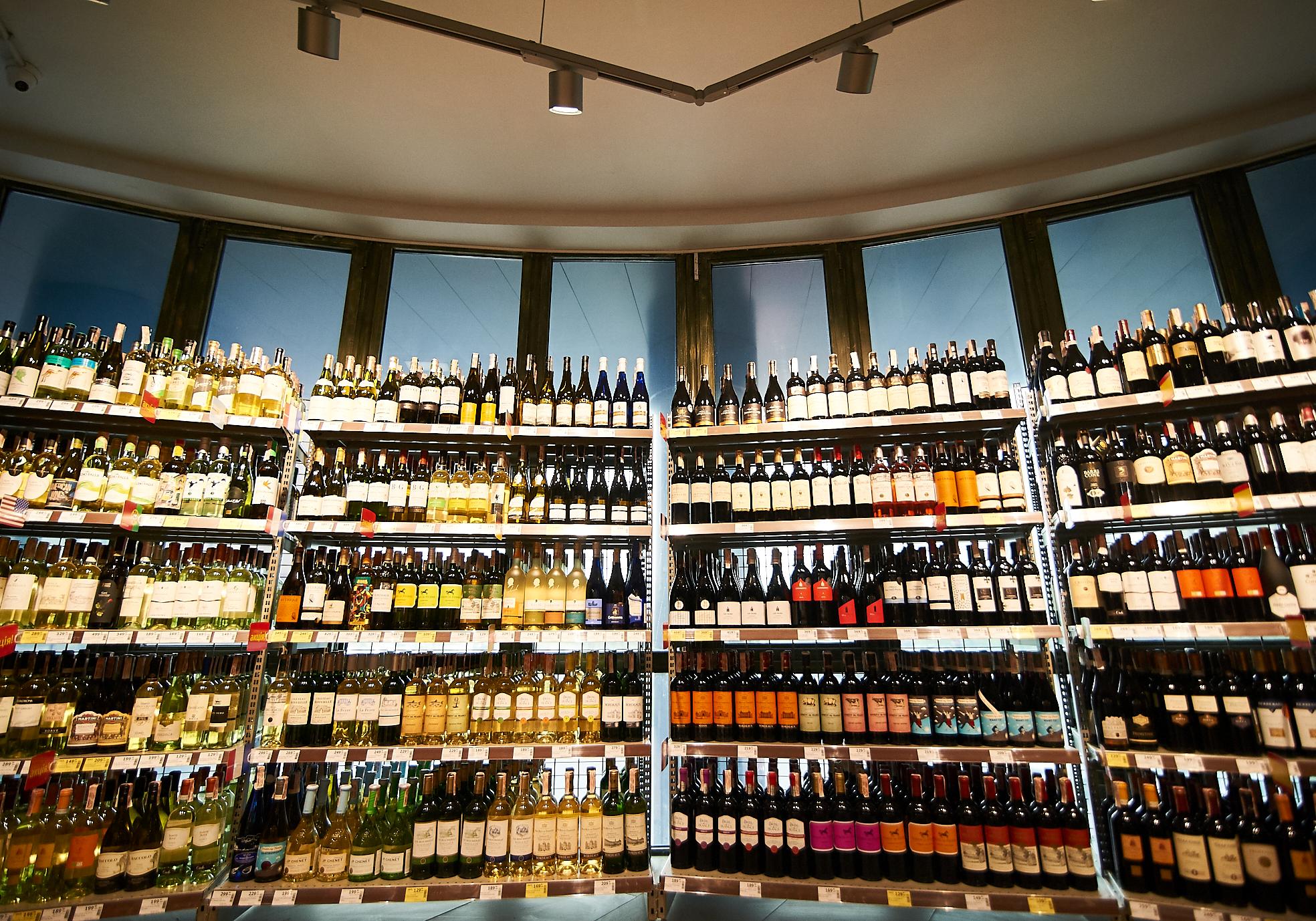 В новом флагманском супермаркете сети NOVUSв ТРЦ в SkyMall увеличили ...