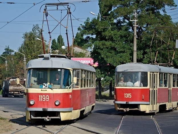 11 ноября трамваи № 7, 12 и 17 после 23:00 изменят маршрут - Днепр Vgorode.ua